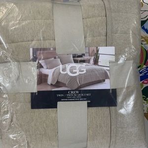 UGG | Bedding | Ugg Crew Twinxl Quilt Set | Poshmark
